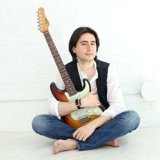 Il grande chitarrista Davide Pannozzo in concerto ed etoile ...